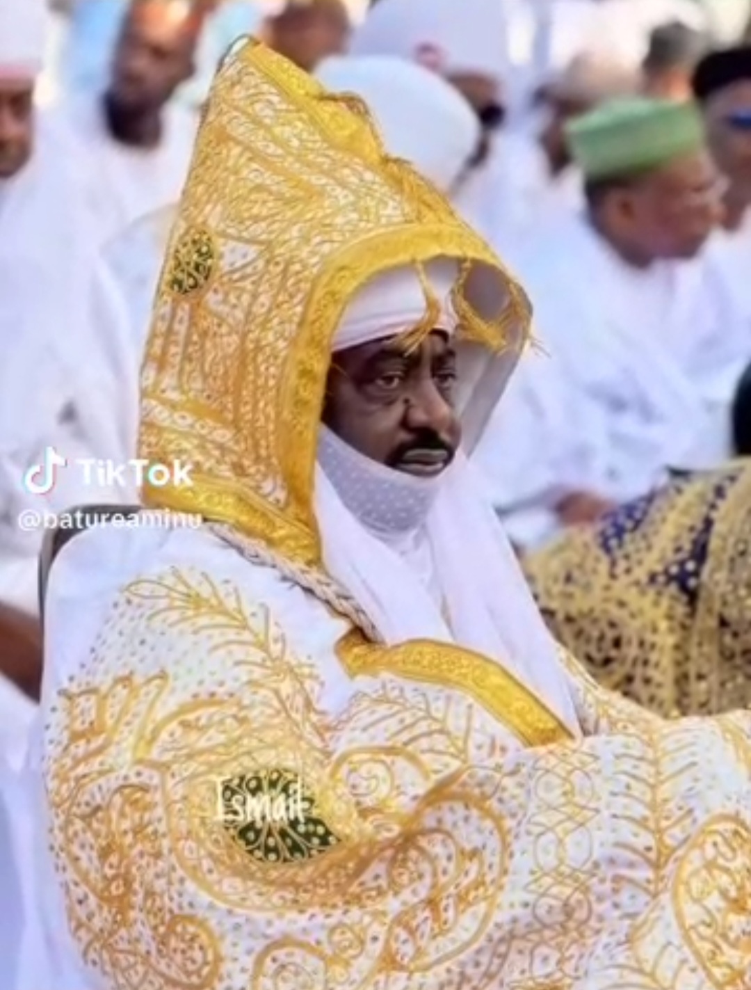 [WATCH VIDEOS] How Emir Aminu Ado-Bayero celebrated Eid-el-Fitr in Kano ...